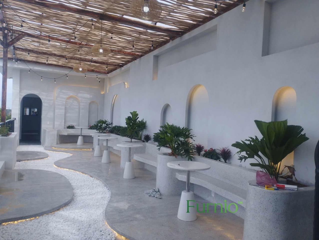 Bàn giao bàn ghế cho một quán cafe tại Bình Dương - Xưởng Sản Xuất Bán ...